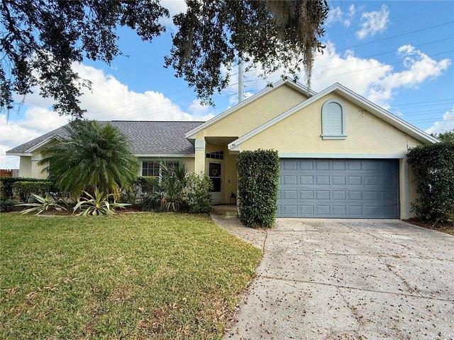 132 Robbins Rest Cir, Davenport, FL 33896