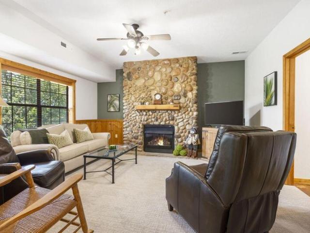 132 Rock Candy Lane, 1, Branson, MO 65616