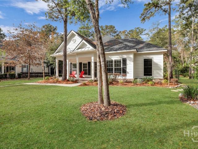 132 Ridgewood Park Drive S