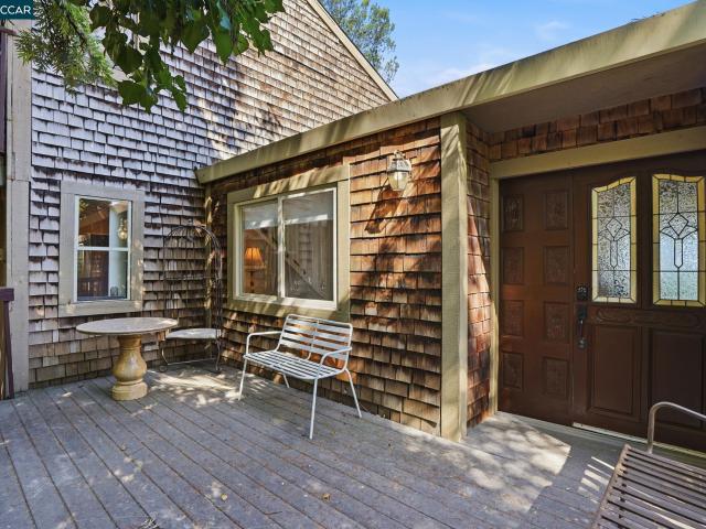 132 Rudgear Dr