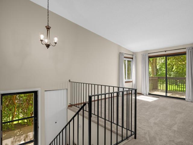 132 W Eagle Lake Drive