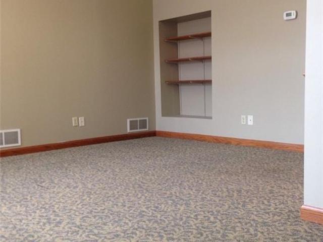 132 W New Castle St, Unit 1, Butler, PA 16001 | MLS #1733 | Compass