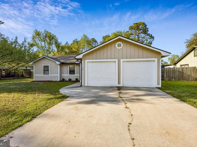 132 Woodvalley Drive