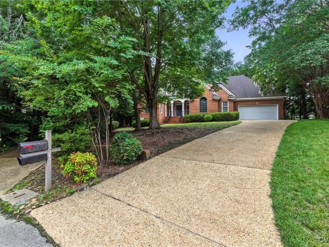 132 Warwick Hills
