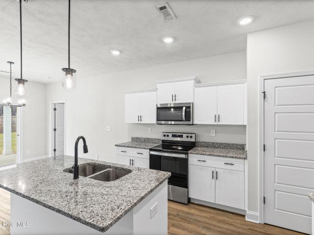 132 Willow Oak Circle
