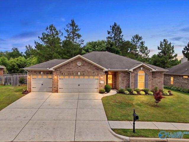 132 Winding Creek Rd NW, Madison, AL 35757