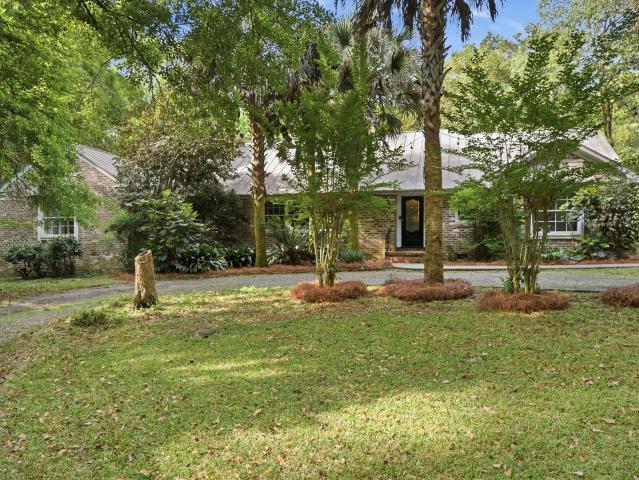 132 Tupper Lane