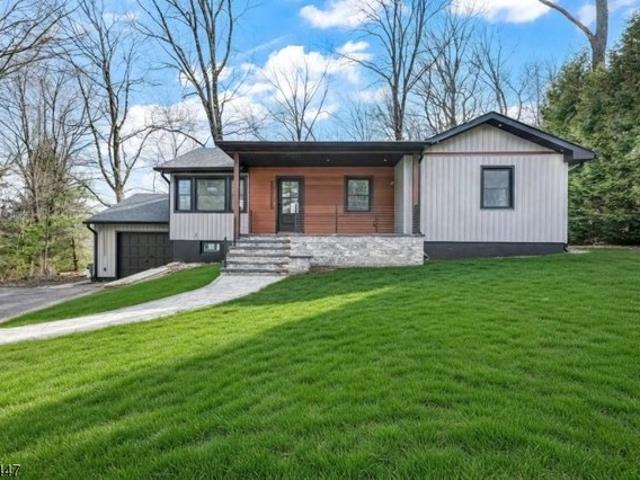 132 Upper High Crest Rd, West Milford, NJ 07480