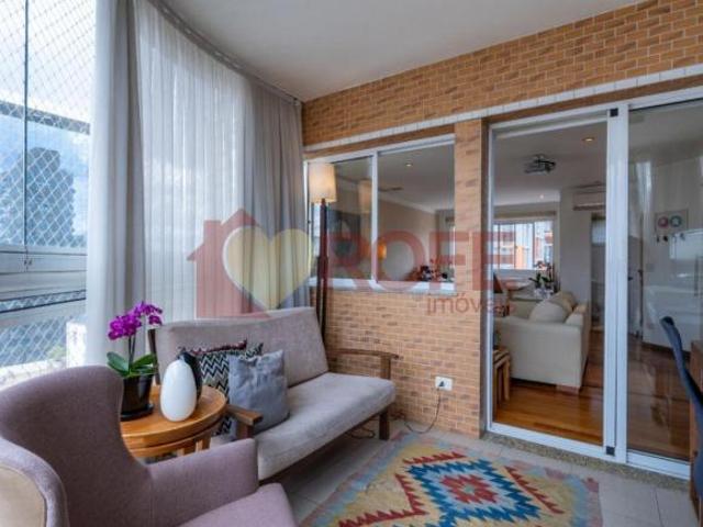 132m² 3 Dormitórios 1 por Andar em Endereço Nobre do Itaim Bibi