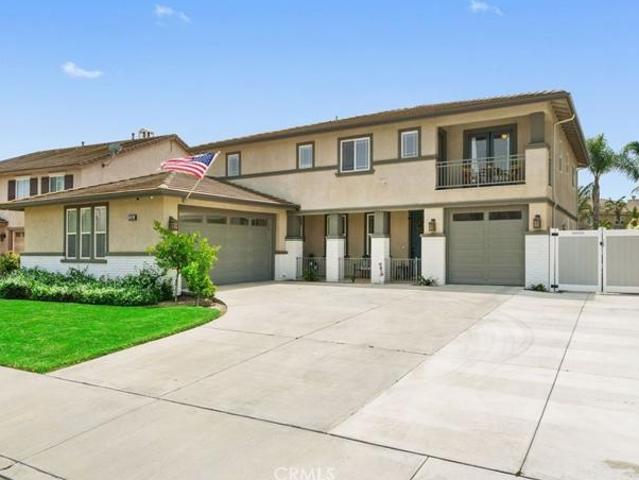13341 Kamelia St, Jurupa, CA 92880
