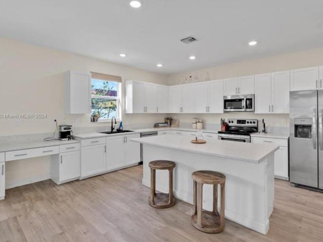 13344 SW 184th Ter, Miami, FL 33177