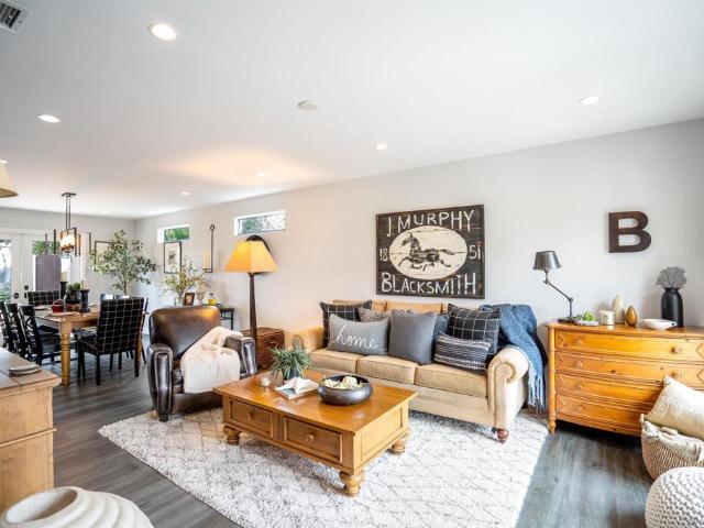 13349 Portofino Dr