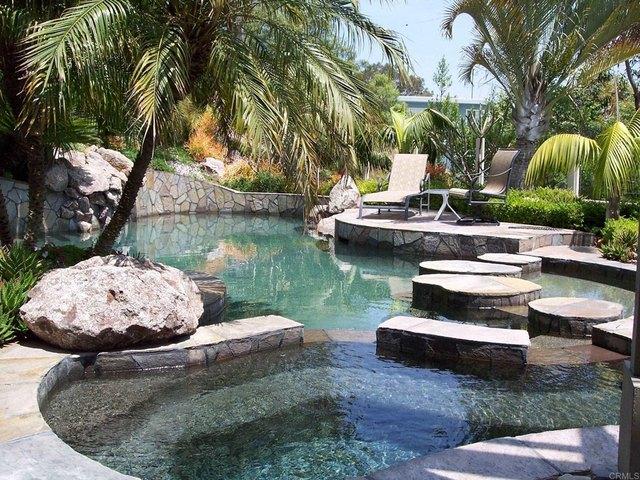1334 Emeraude Gln, Escondido, CA 92029