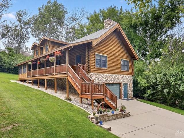 1334 Hillside Vw, Algonquin, IL 60102