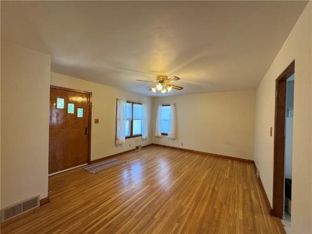 1334 Locust St