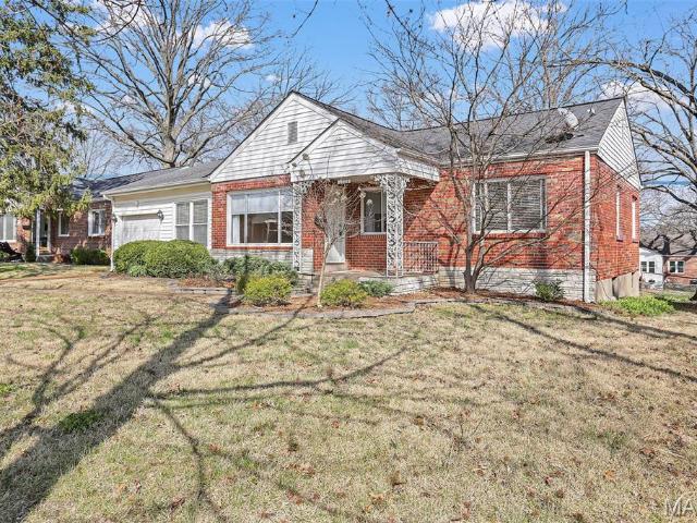 1334 Pinetree Ln, St. Louis, MO 63119 | Compass
