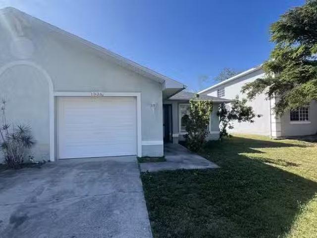 1334 Southeast 8th Avenue 1 1334 Southeast 8th Avenue