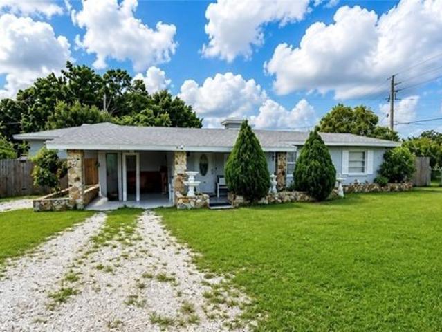13350 1st St, Fort Myers, FL 33905
