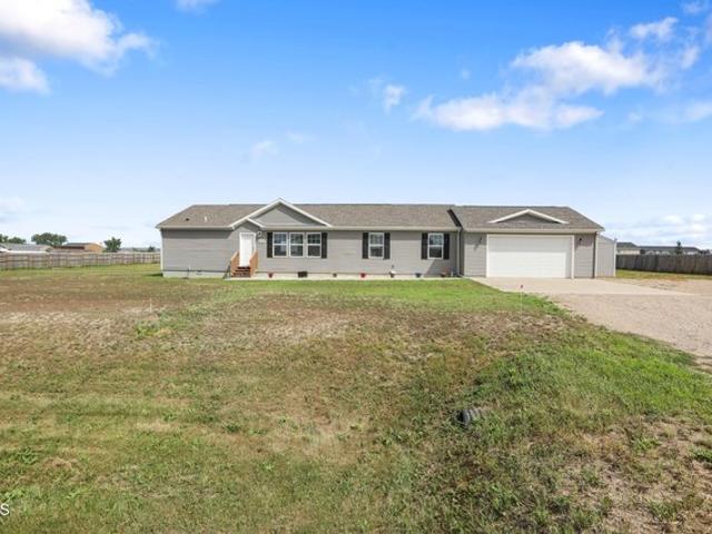 13351 Mountain Meadow St, Williston, ND 58801