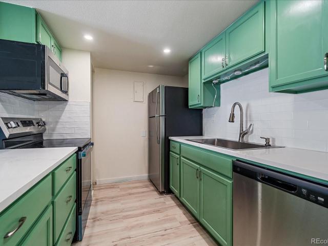 13352 E Jewell Avenue # 204