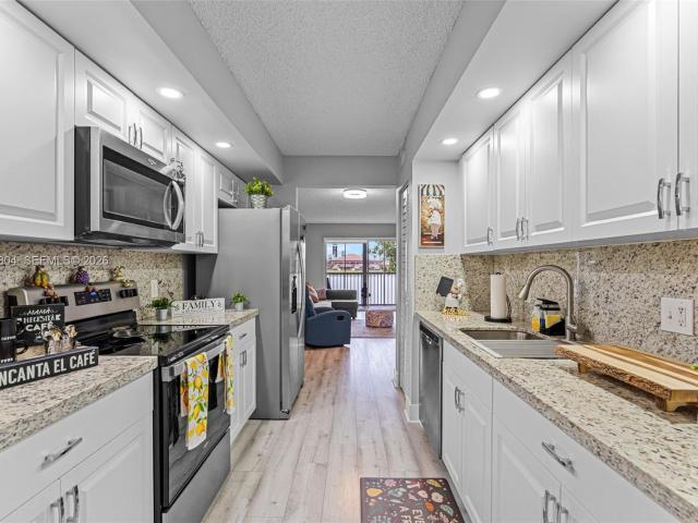 13355 SW 16th Ct, Unit 211E, Pembroke Pines, FL 33027 | MLS #A11945