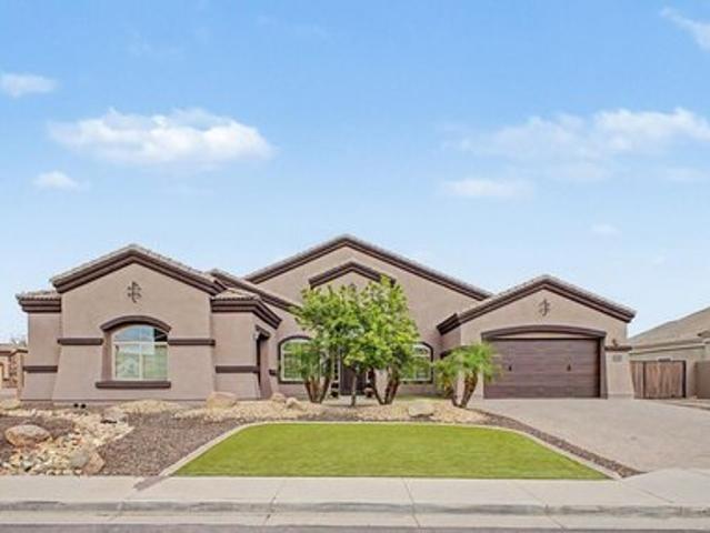 1335 N 100th Pl, Mesa, AZ 85207