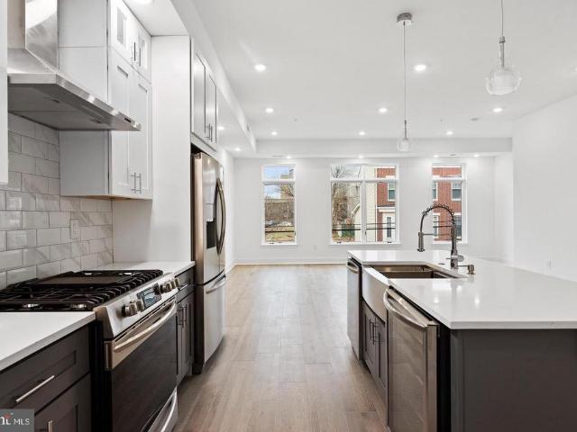 1335 N Franklin Street # 2
