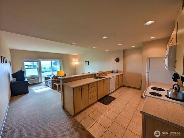 1335 Ocean Shores Blvd SW Unit S13, Ocean Shores, WA 98569
