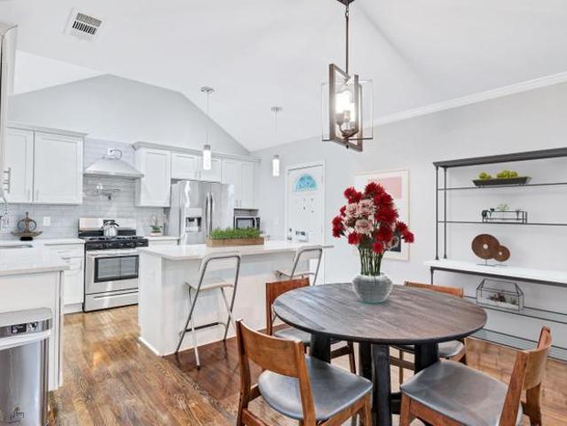 1335 Avon Ave, Atlanta, GA 30310