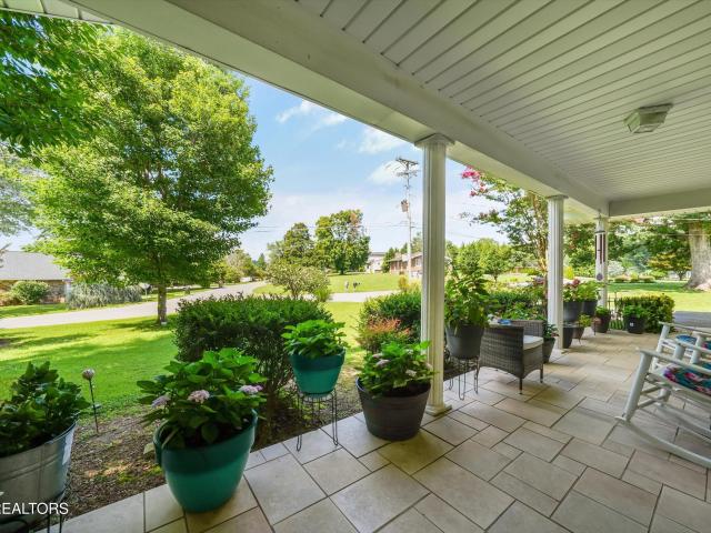 1335 Beechview Drive