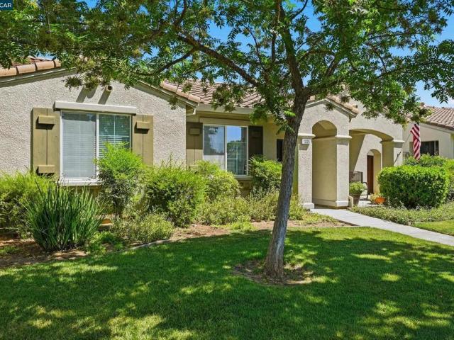 1335 Cypress Ct