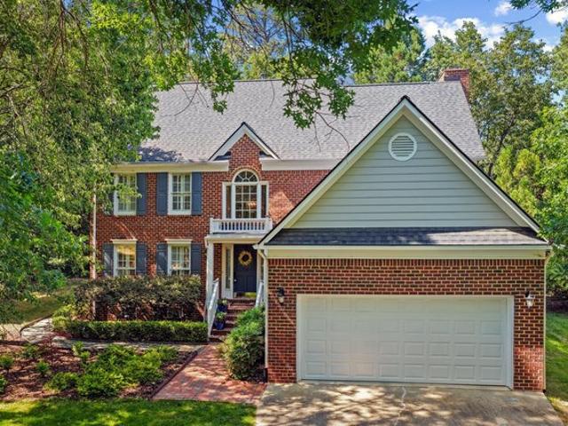 1335 Daventry Ct, Chapel Hill, NC 27517
