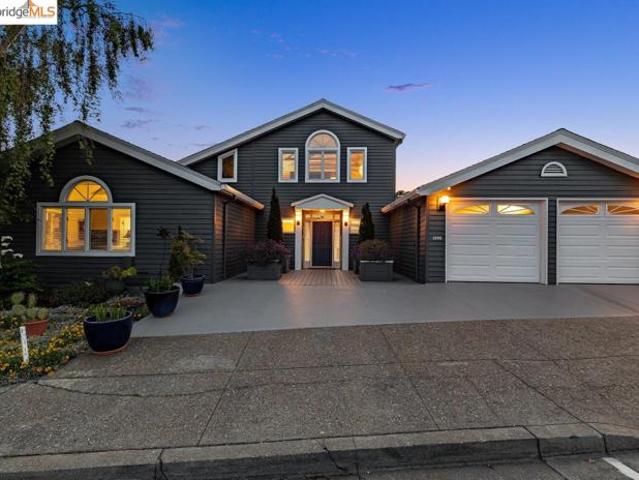 1335 Pelican Way, Richmond, CA 94801