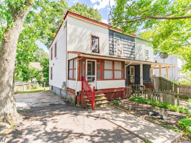 1335 S 2Nd St
