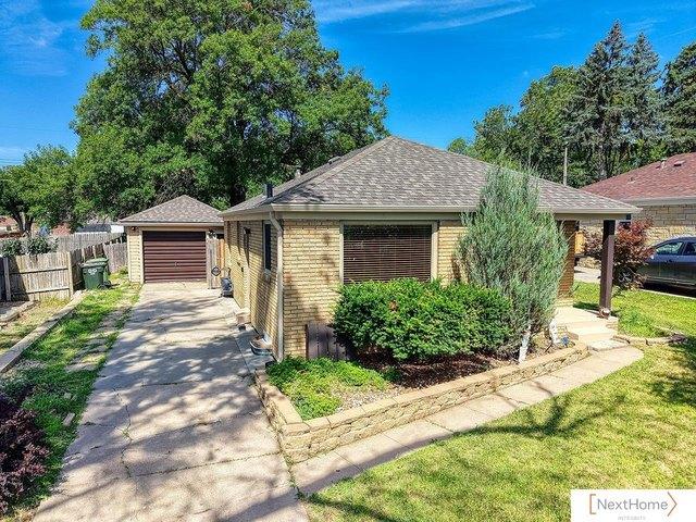 1335 S 50th St, Lincoln, NE 68510