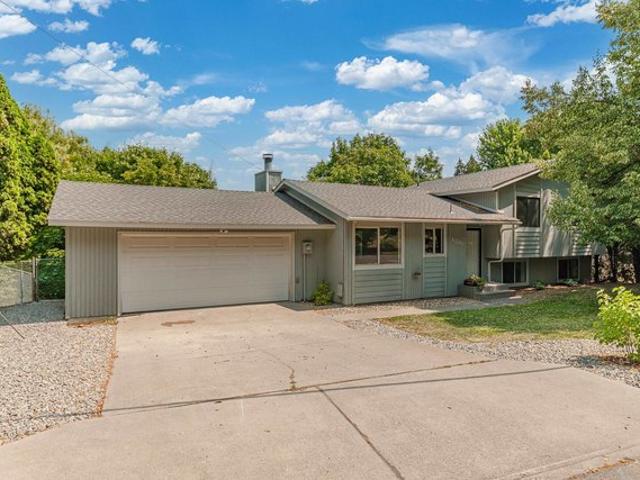 1335 S Ben Burr Blvd, Spokane, WA 99202