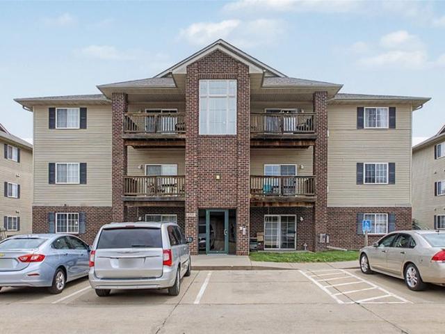 1335 SE 6th St Apt 304, Grimes, IA 50111