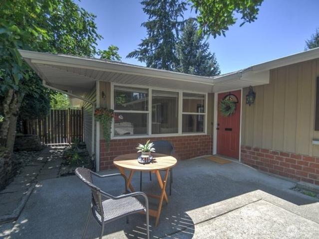1335 5th Ave SE, Olympia, WA 98501