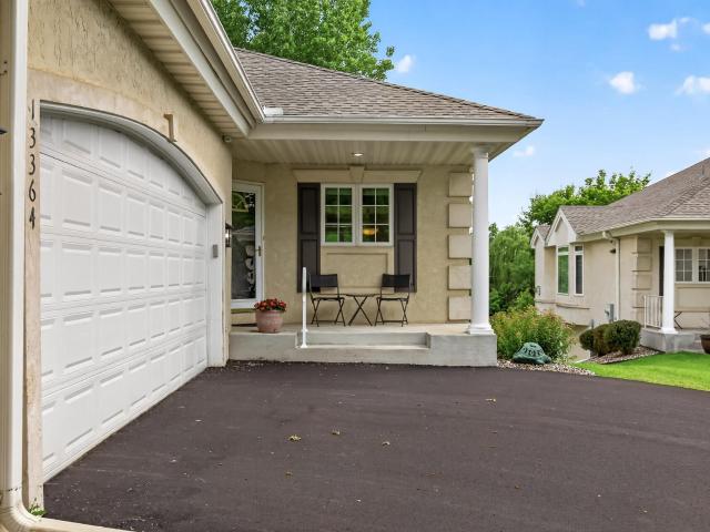 13364 Hummingbird Drive