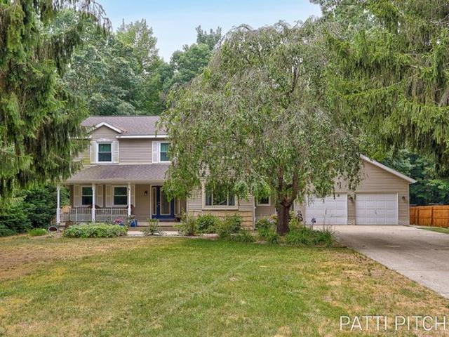 13369 Forest Park Dr, Grand Haven, MI 49417