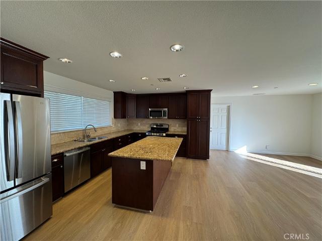 1336 Calle Tulipan