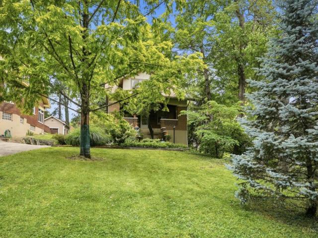 1336 Hillcrest Road