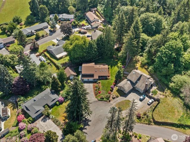 1336 Paradise Court SE