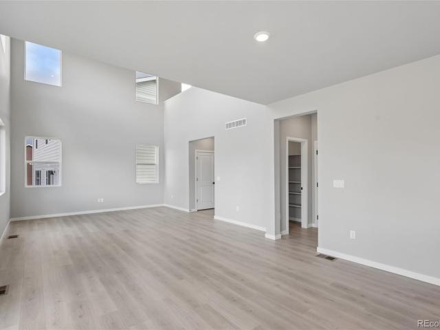 13373 Finnhorse Street