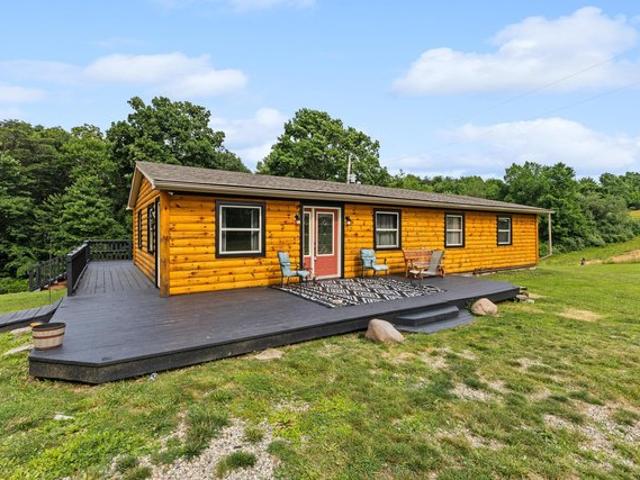 13370 OH 374, Rockbridge, OH 43149