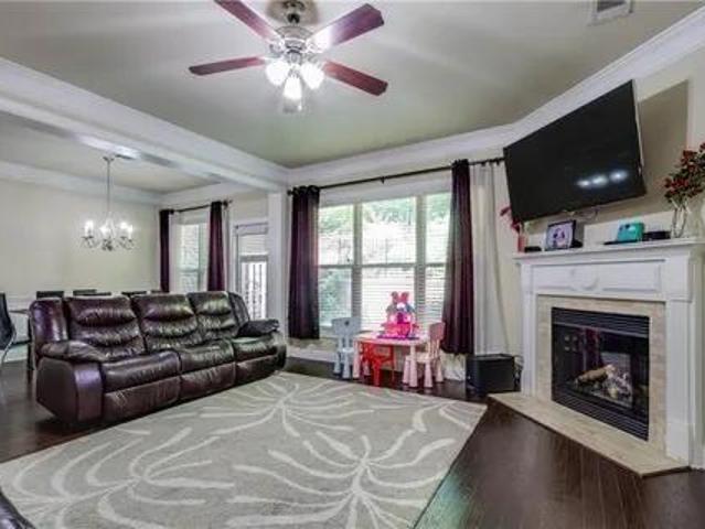 13374 Canary Lane