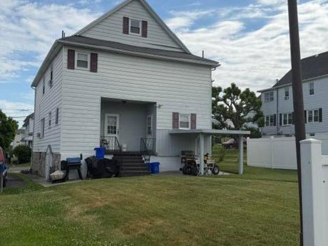 1337 Bryn Mawr Street