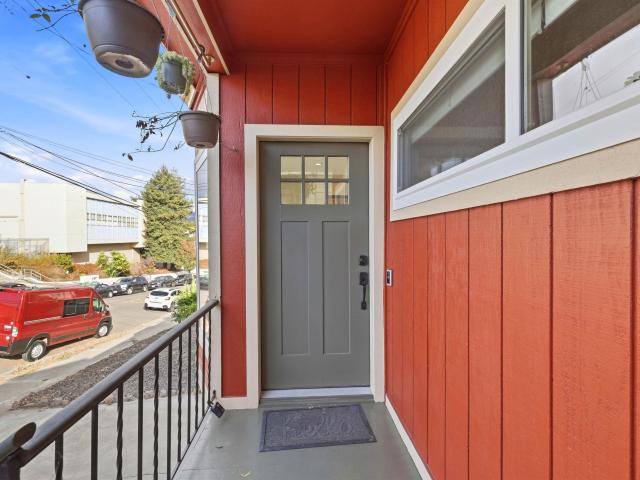 1337 Excelsior Ave