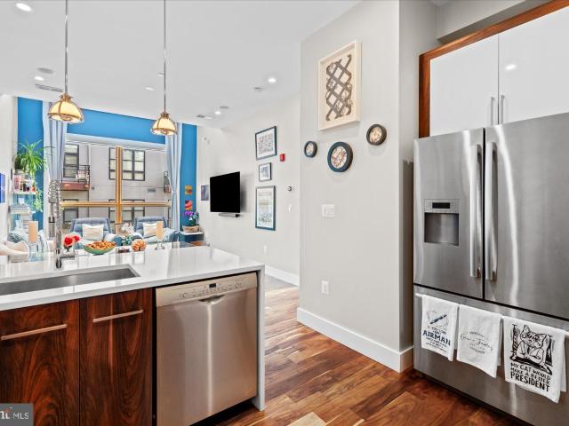 1337 K St SE, Unit PH2, Washington, DC 20003 | MLS #DCDC2255
