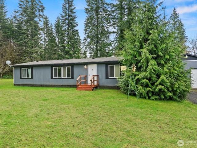 1337 S Silver Lake Rd, Castle Rock, WA 98611